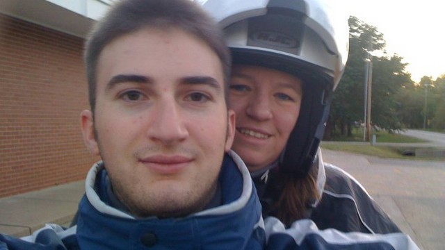Casal morre após acidente de moto nos EUA