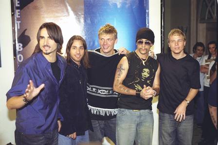 Confira por onde andam as maiores boy bands dos Anos 90
