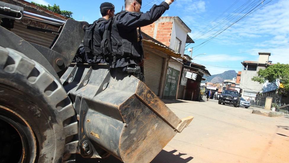 Bope faz operação na favela do Jacarezinho