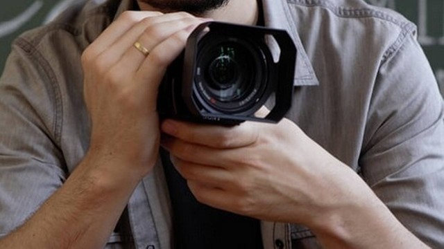 Felipe Neto vende controle da Paramaker para multinacional francesa e ...