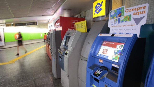 Equipamentos de venda do RioCard Olímpico travam se cartão do metrô for ...