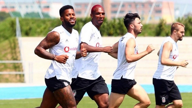 Site turco diz que Besiktas pede R$ 38,5 milhões ao Flamengo por Babel