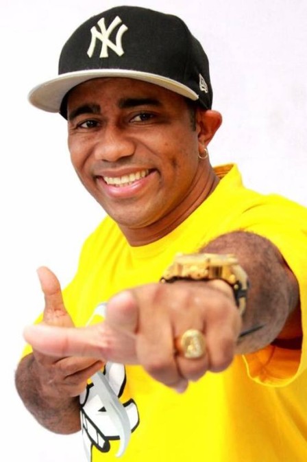 MC Jajá viaja para sua primeira turnê internacional