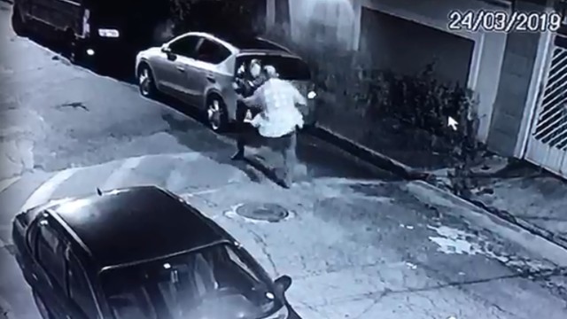Policial à Paisana Reage A Assalto E Mata Criminoso Em São Paulo