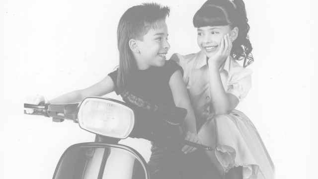 Nos 40 anos de Sandy, relembre trajetória da cantora em fotos e números