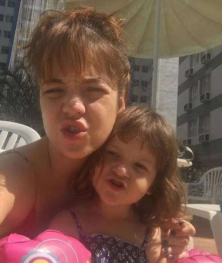 Amor de mãe na vida real: Cacá Ottoni posta fotos fofas da filha e ...