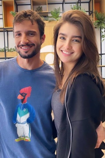 ‘Verdades secretas 2’: veja fotos dos atores Felipe Mafra e Julia Byrro