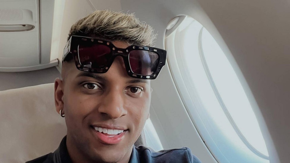 Veja fotos de Rodrygo Goes e Luana Atik