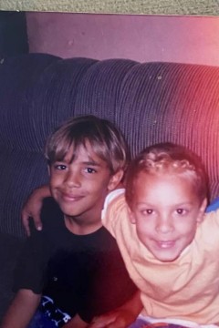 Os crias da favela: os jogadores da seleção que driblaram fome e ...