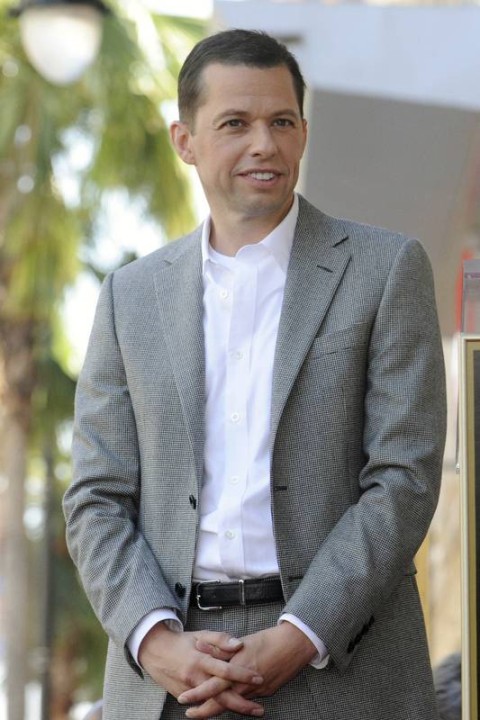 Jon Cryer, de 'Two and a half men', recebe estrela na Calçada da Fama ...