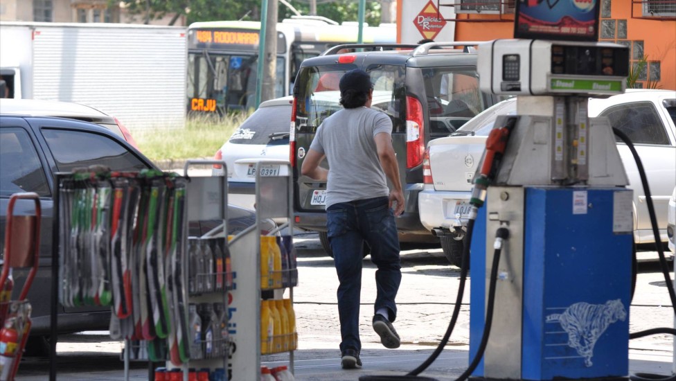 Veja cenas da reconstituição da morte de Gambá