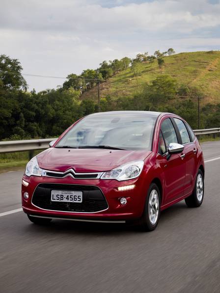 PBEV traz mais uma leva de carros econômicos... e beberrões