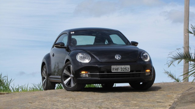 Test drive: novo Fusca se mostra um esportivo rápido e confiável