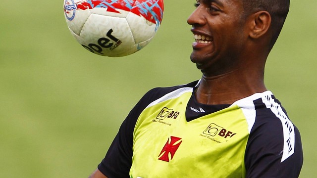 Vasco estabelece valor mínimo para vender Dedé a partir de julho: R$ 40 ...