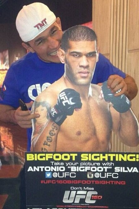 UFC 160: Cigano se inspira em Mike Tyson e morde orelha de Pezão