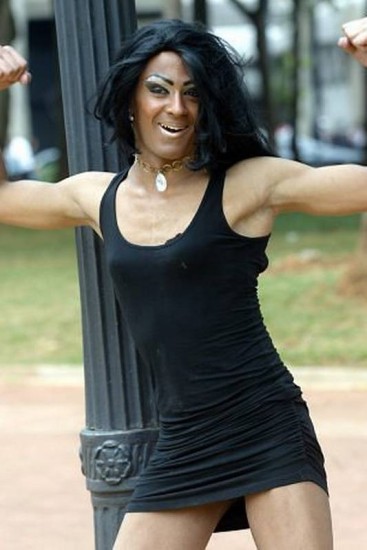 Transformista que dançou na AL