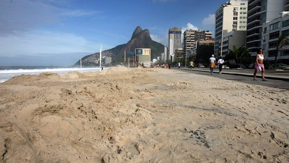 Ressaca no Leblon